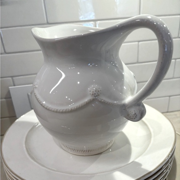 Juliska | Kitchen | Juliska Berry And Thread Small Pitcher | Poshmark